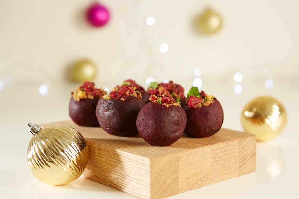 Quinoa and beetroot stuffed baubles | Psychologies