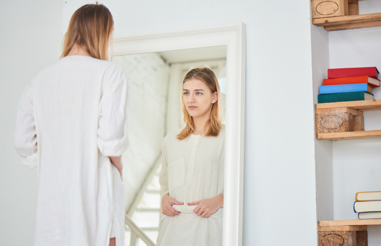 What is body dysmorphia? Causes and symptoms of BDD | Psychologies