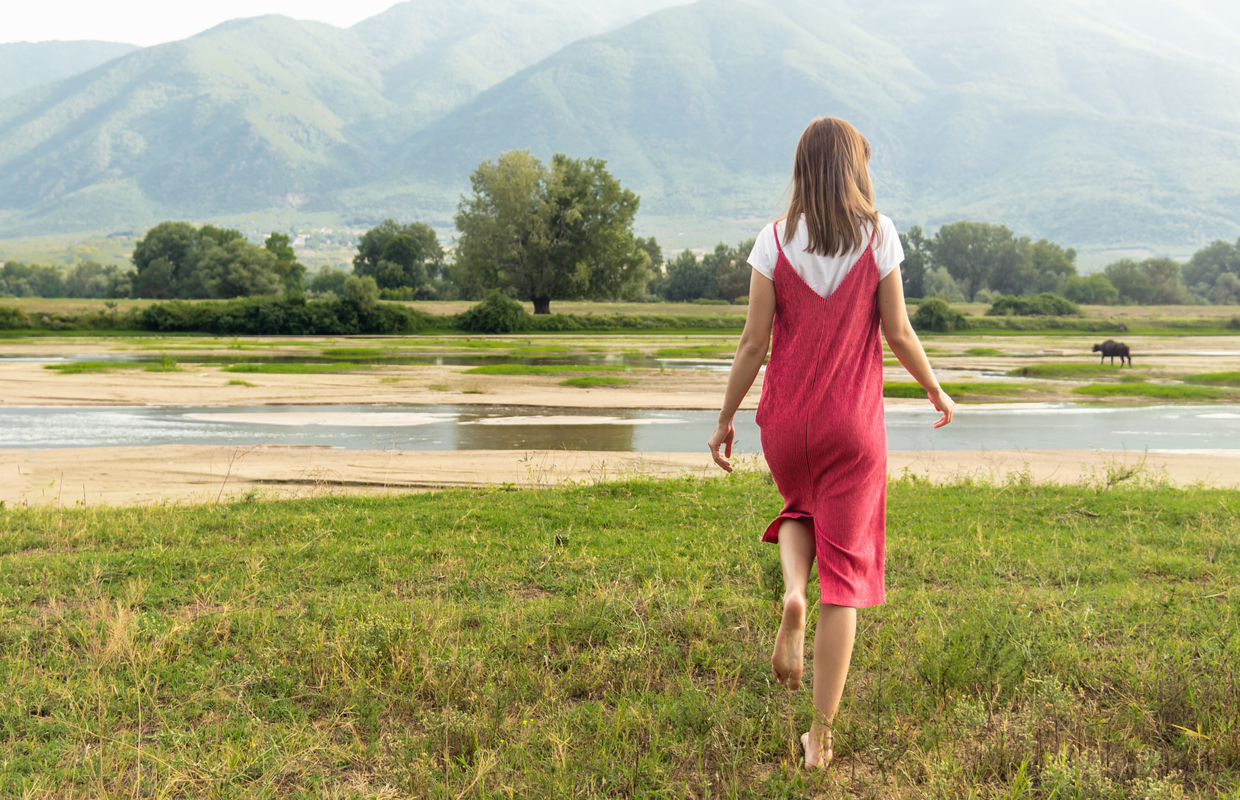 What is ecotherapy? Benefits of walking in nature for anxiety ...