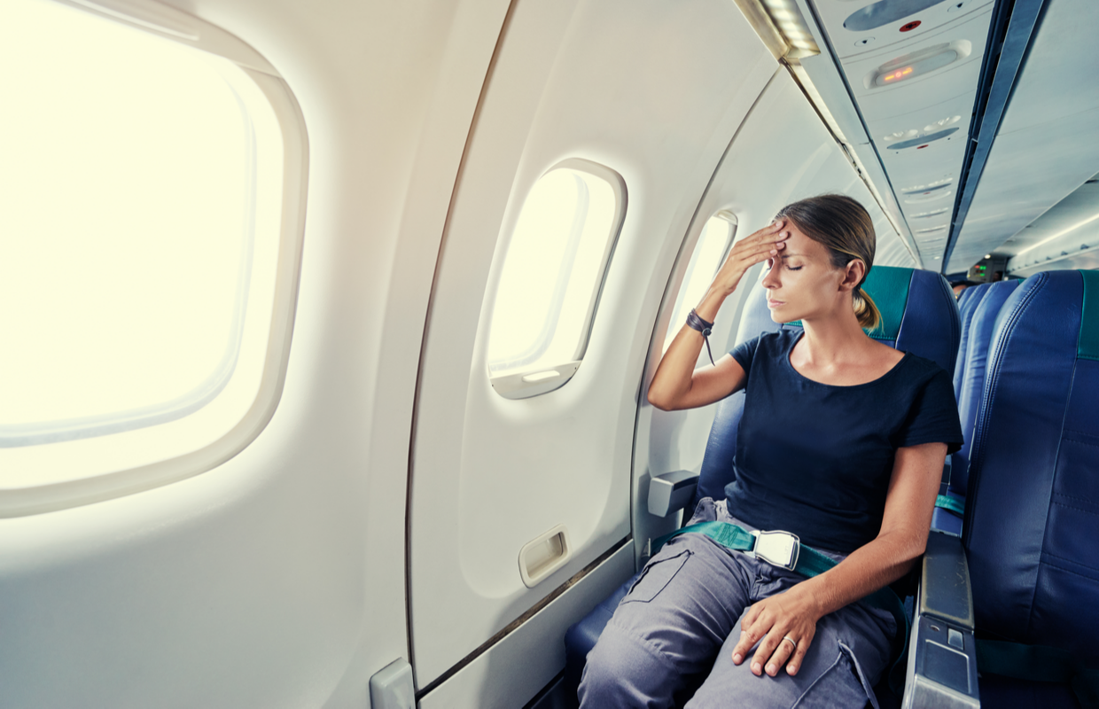 Flight anxiety: how to get over a fear of flying | Psychologies